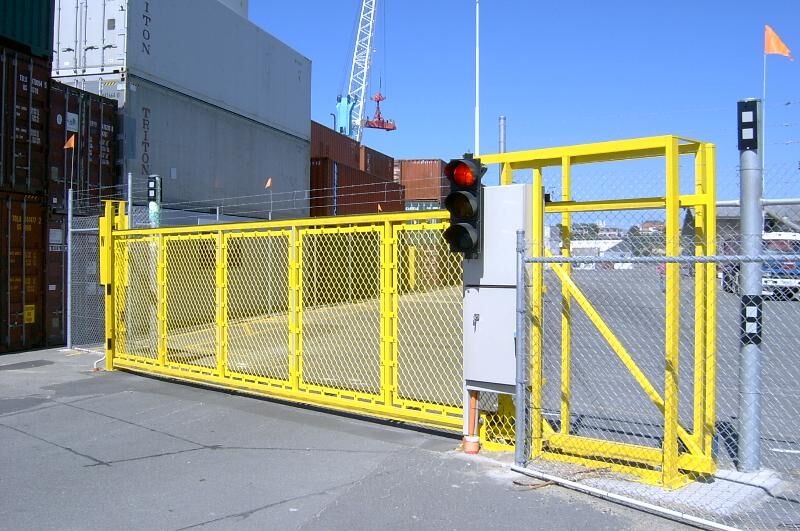 What is a Bullet Series Cantilever Gate? - ARA Manufacture NZ